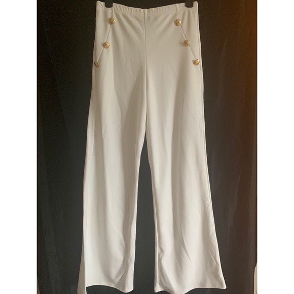 PrettyLittleThing | Pants & Jumpsuits | Brand New Cream Colored Wide ...